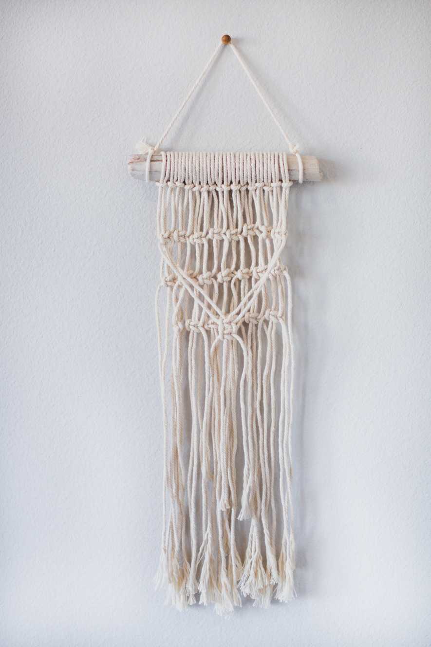 SIMPLE MACRAME WALL HANGING | Linds Makes